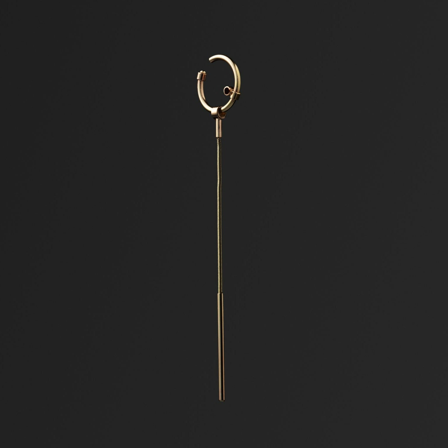 Ari earrings set in gold – aka jewellery